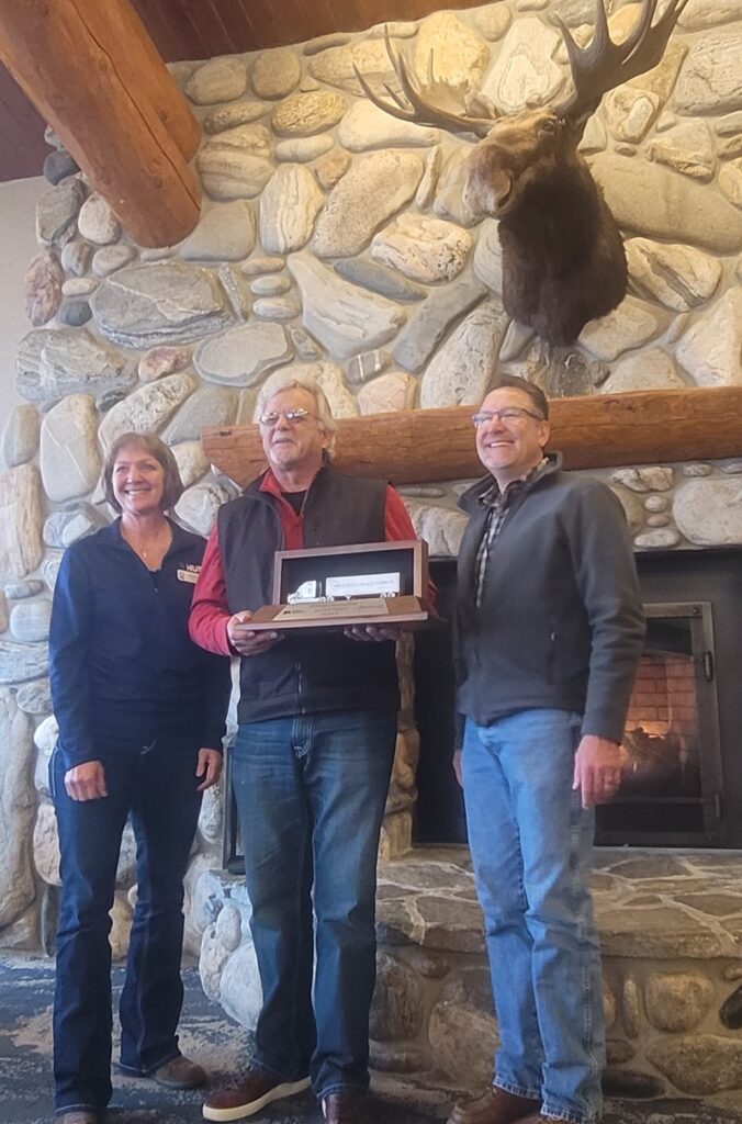 Gary Amoth Trucking Receives Safety Awards